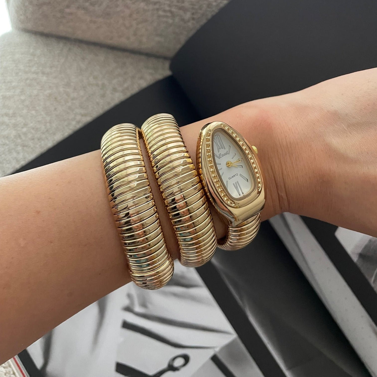 Luxury Snake WristWatch, Quartz Movement Snake Watch – BloomingJ.Studio